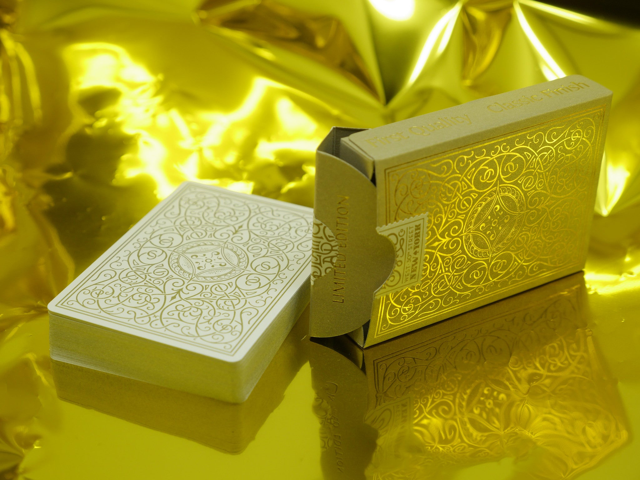 Classic Gold – Legends Playing Card Co.